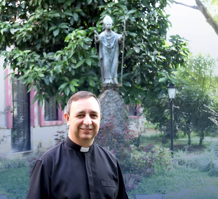 Pe. Alexandre De Nardi Biolchi é reeleito Superior Regional da Região ...